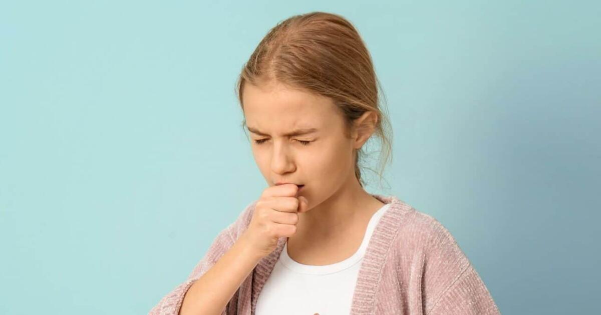 Kind verschluckt Gegenstand: So reagieren Sie im Notfall richtig ...